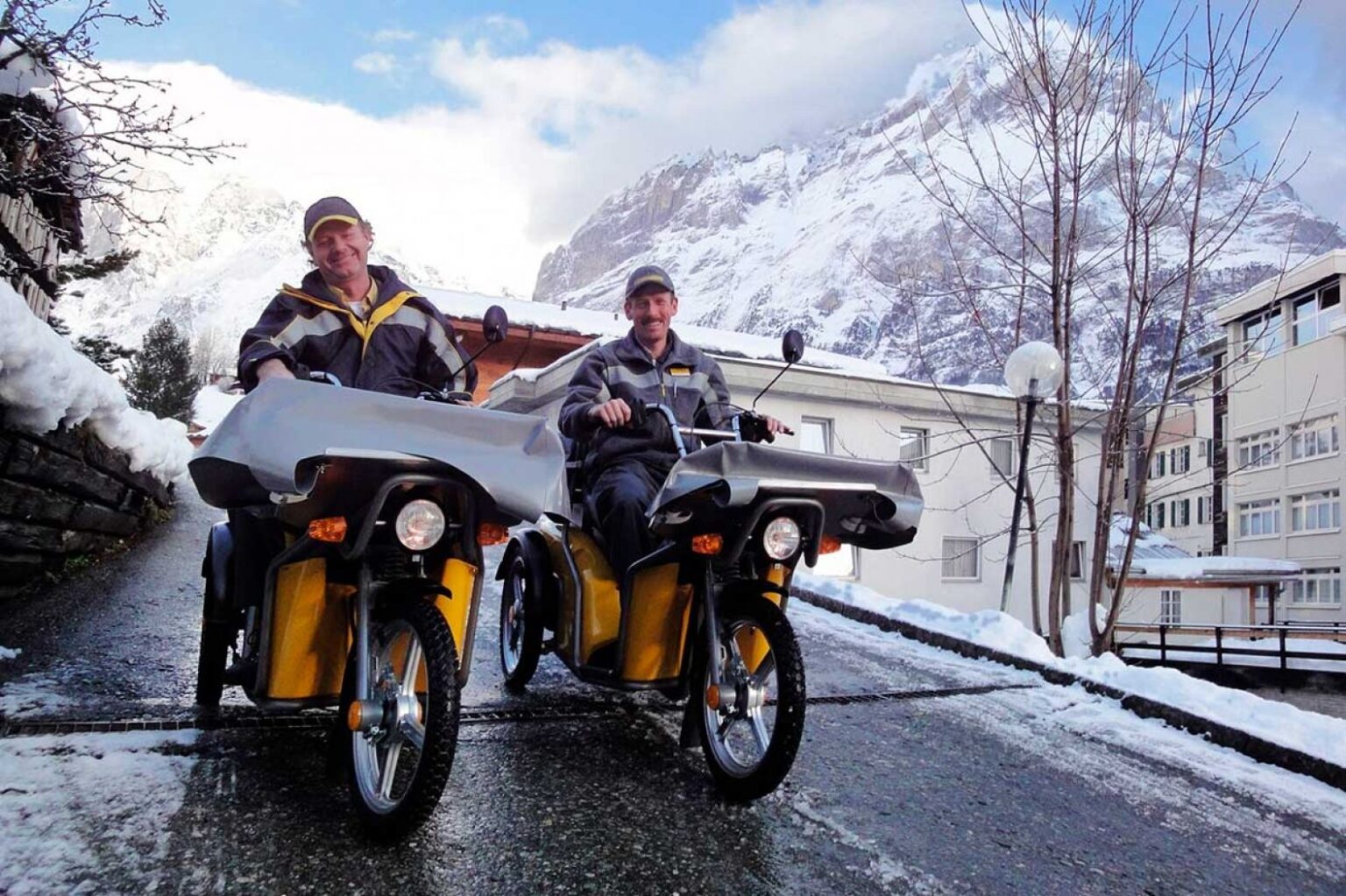 株式会社KYBURZ JAPAN